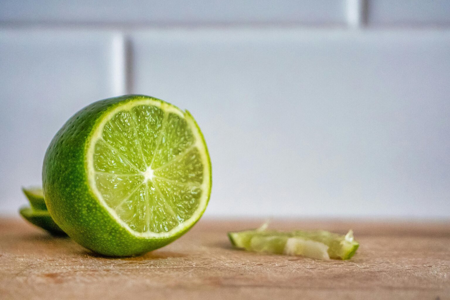 The Complete Guide to Using Lime for Weight Loss: 7 Science-Backed ...